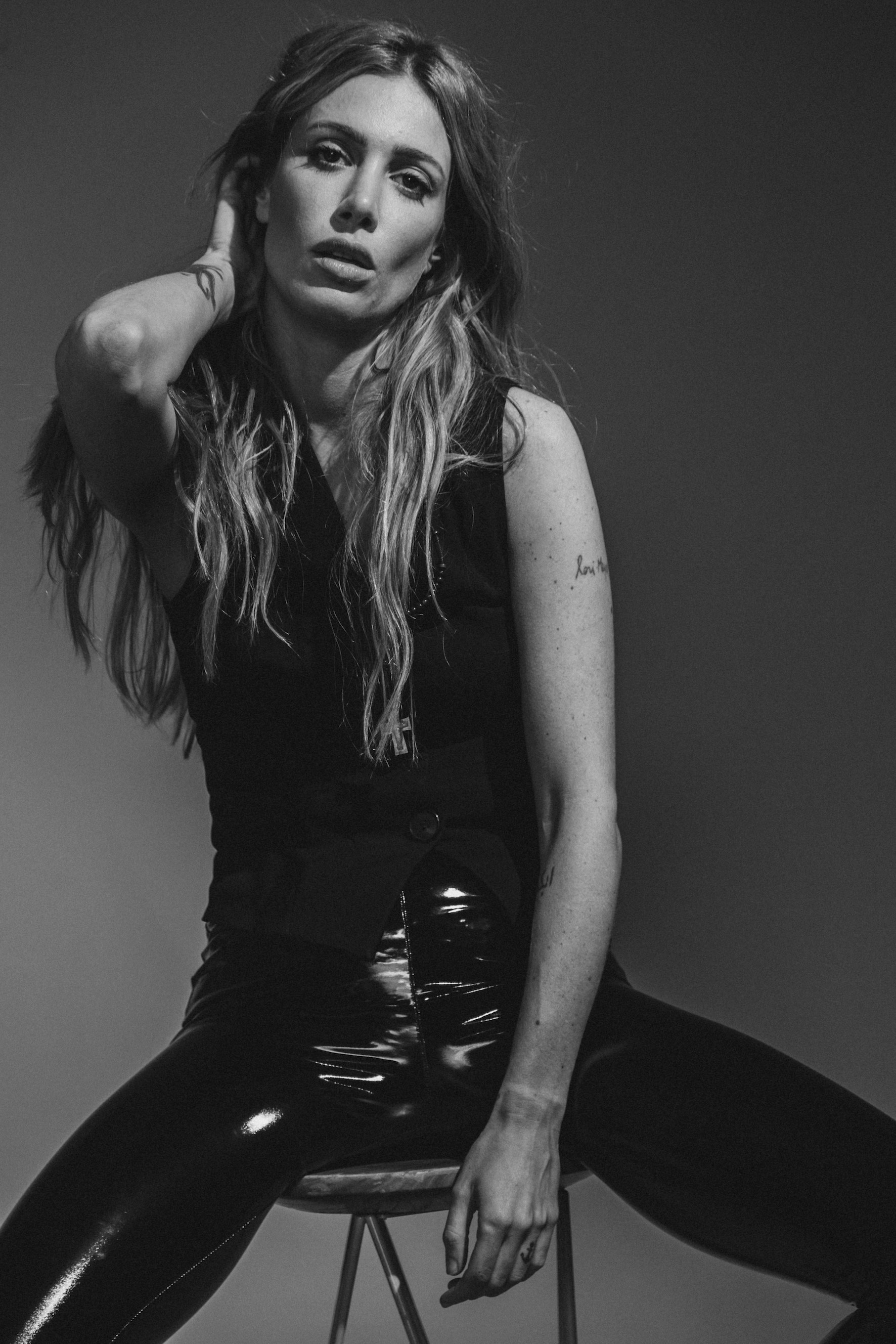 MARIA CAMPOS PRESENTA SU NUEVO ÁLBUM: “SANTO ENTENDIMIENTO” - FACTORY NEWS